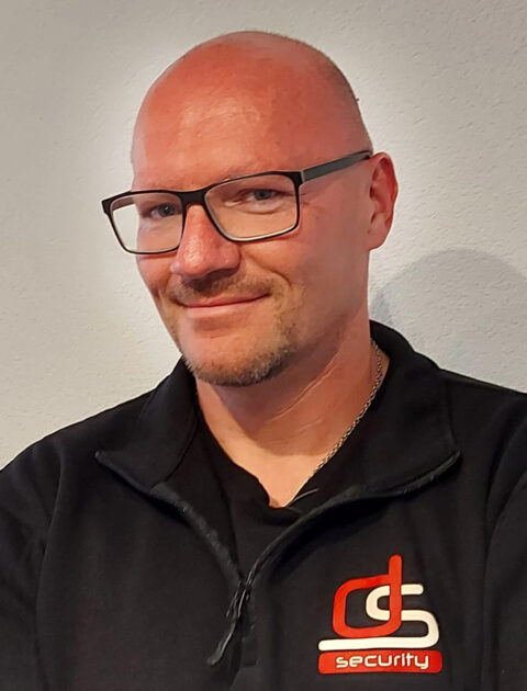 ds-Security | Sicherheitsfirma für jeden Anlass wie zb. Partys, Zeltfeste, Bälle, Konzerte und ...